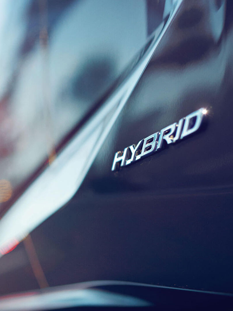 Lexus България - Луксозни хибридни и напълно електрически автомобили