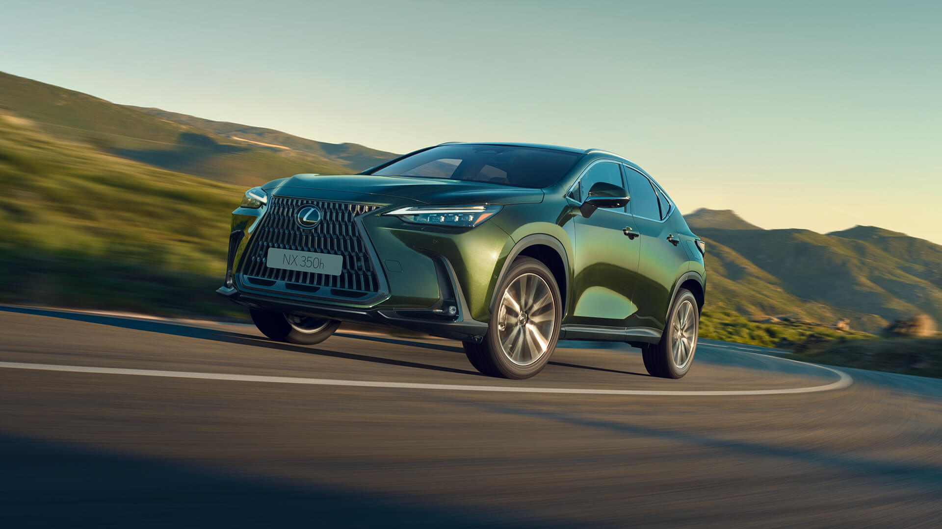Lexus NX - Crossover de lux | Lexus Romania